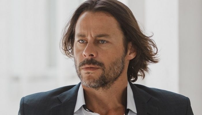 Theo Becker diz que "A Fazenda" é uma farsa e revela quem vai vencer o ...